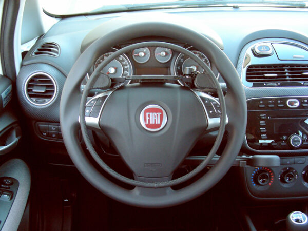 Car Electronic Accelerators UK - Des Gosling Mobility
