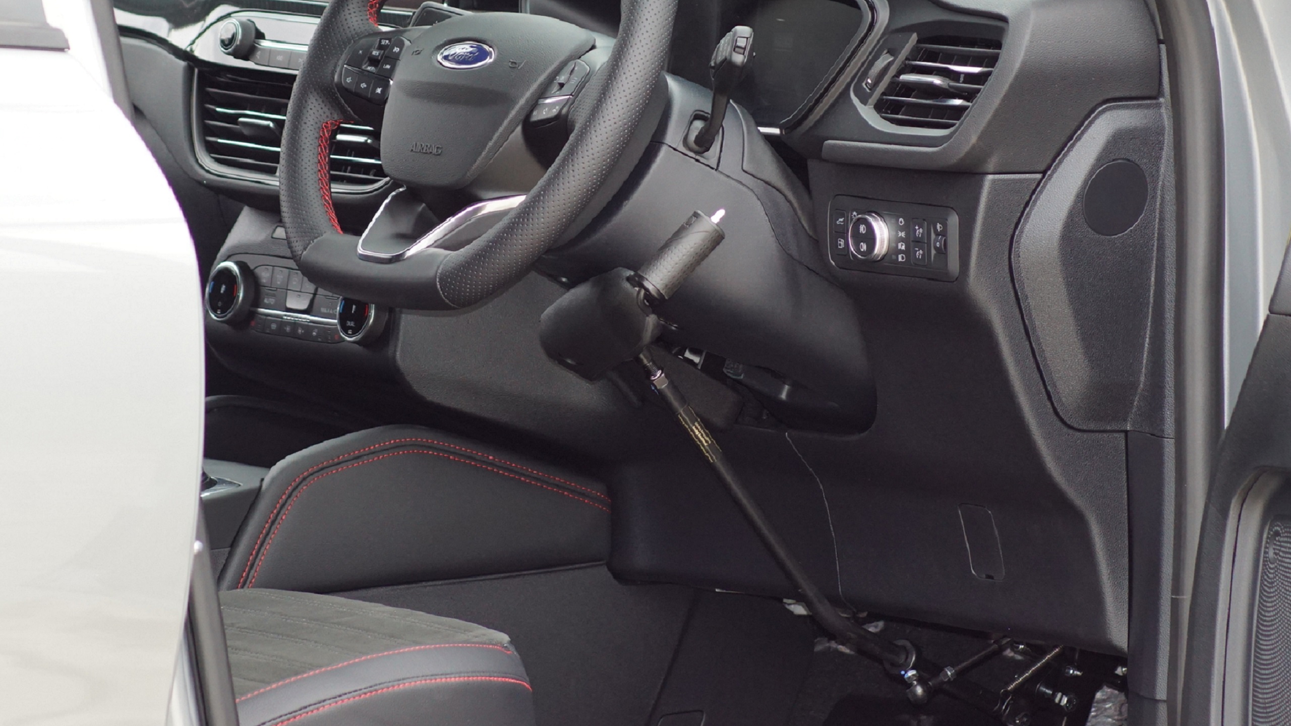 Push Pull Hand Controls - Des Gosling Mobility